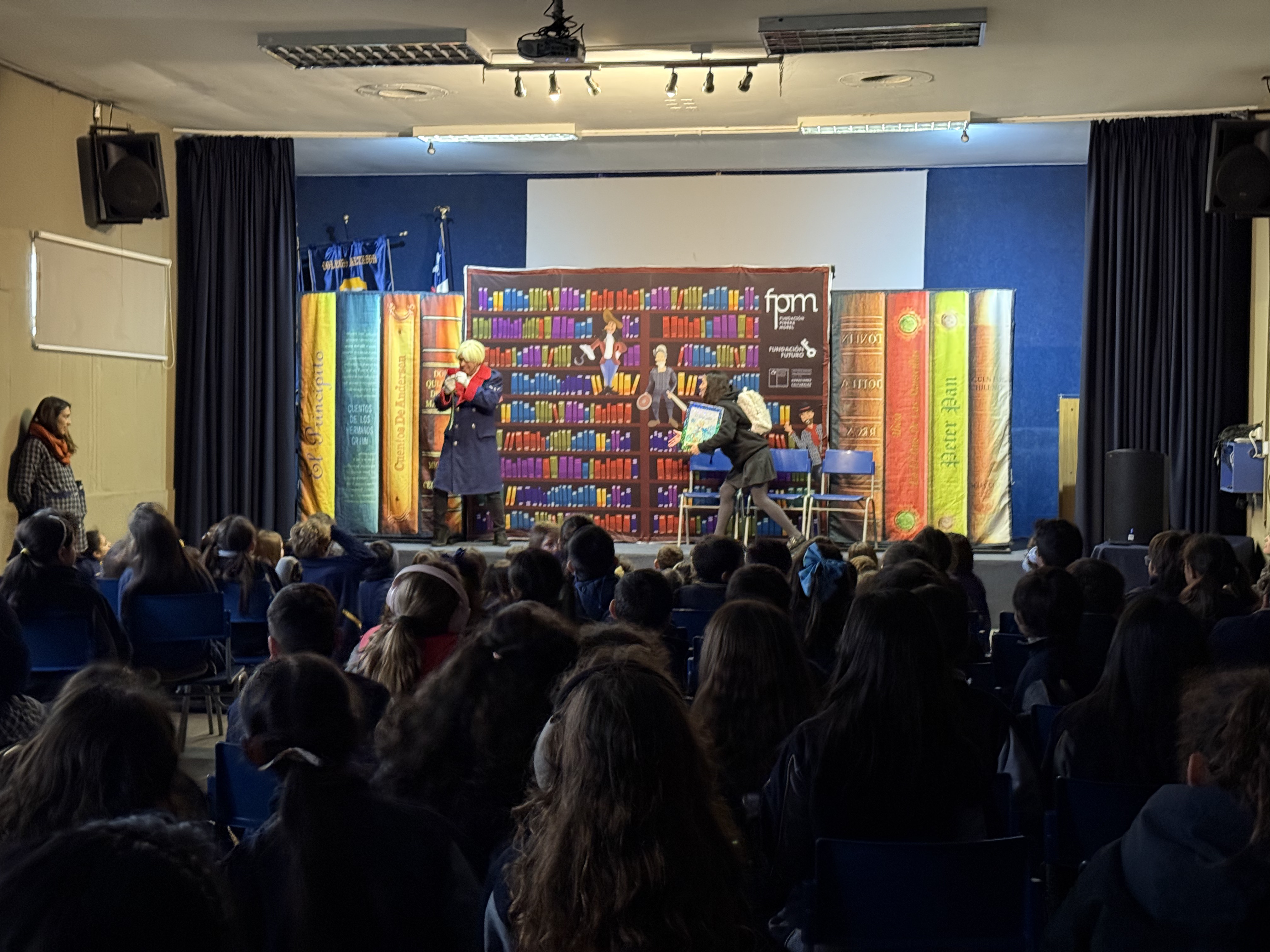 Colegio Altazor | Obra de Teatro Leer es Poder